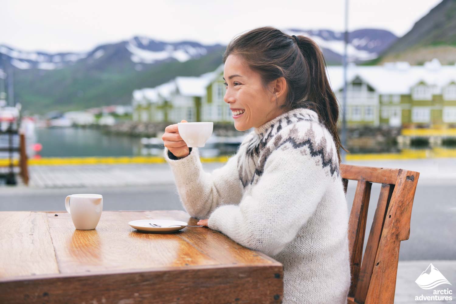 Family fun at Slakki Petting Zoo | Arctic Adventures