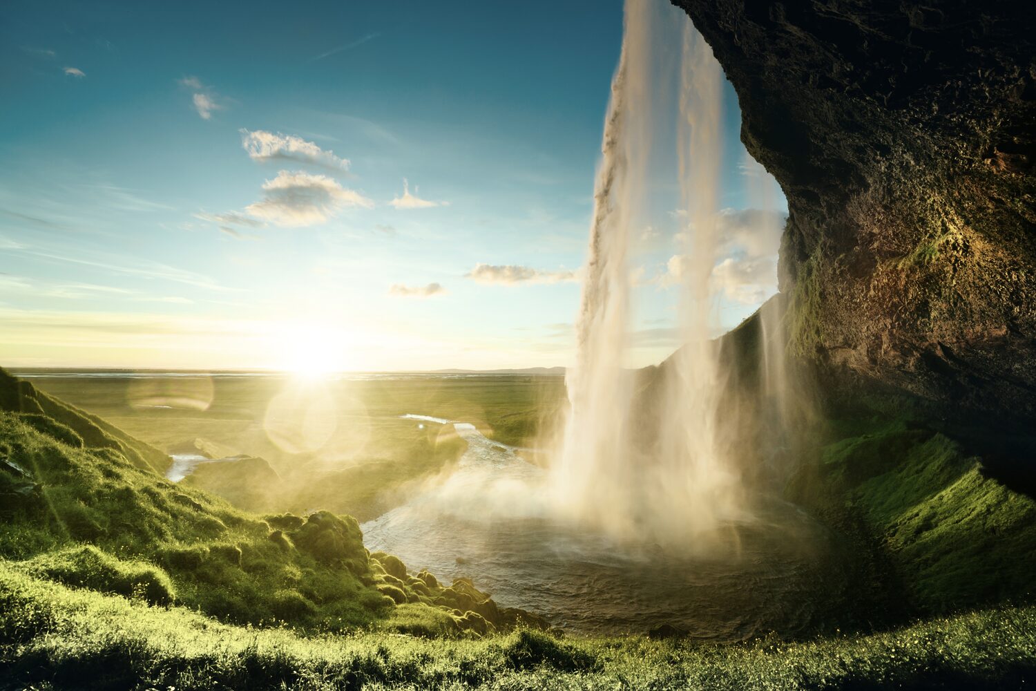 Ultimate Guide to Iceland in Spring | Arctic Adventures