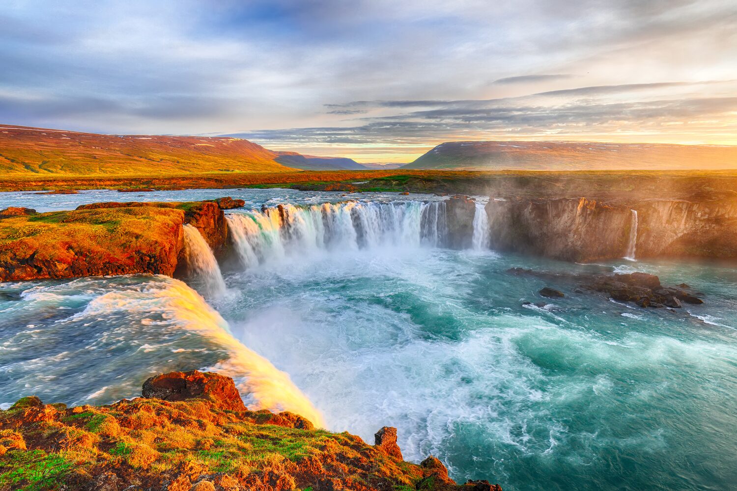 Ultimate Guide to Iceland in Spring | Arctic Adventures
