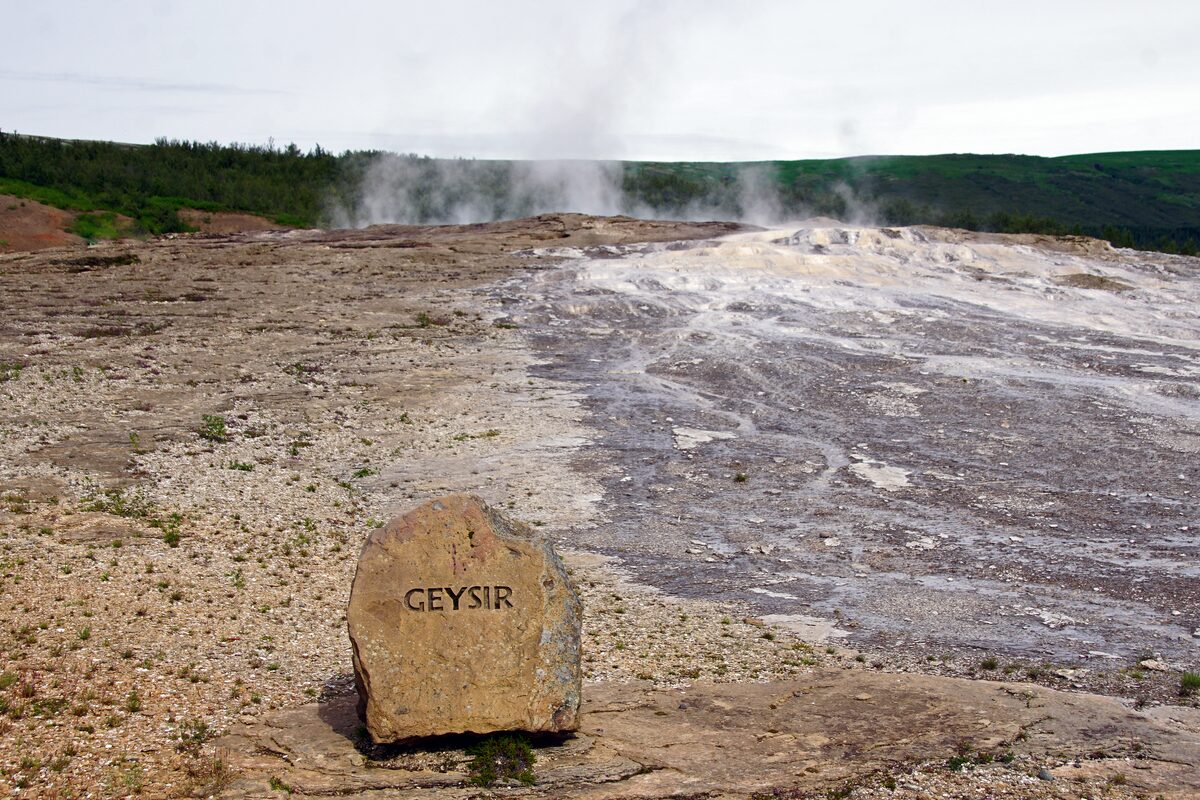 Geysir Hot Springs and Geothermal Area: Haukadalur Valley