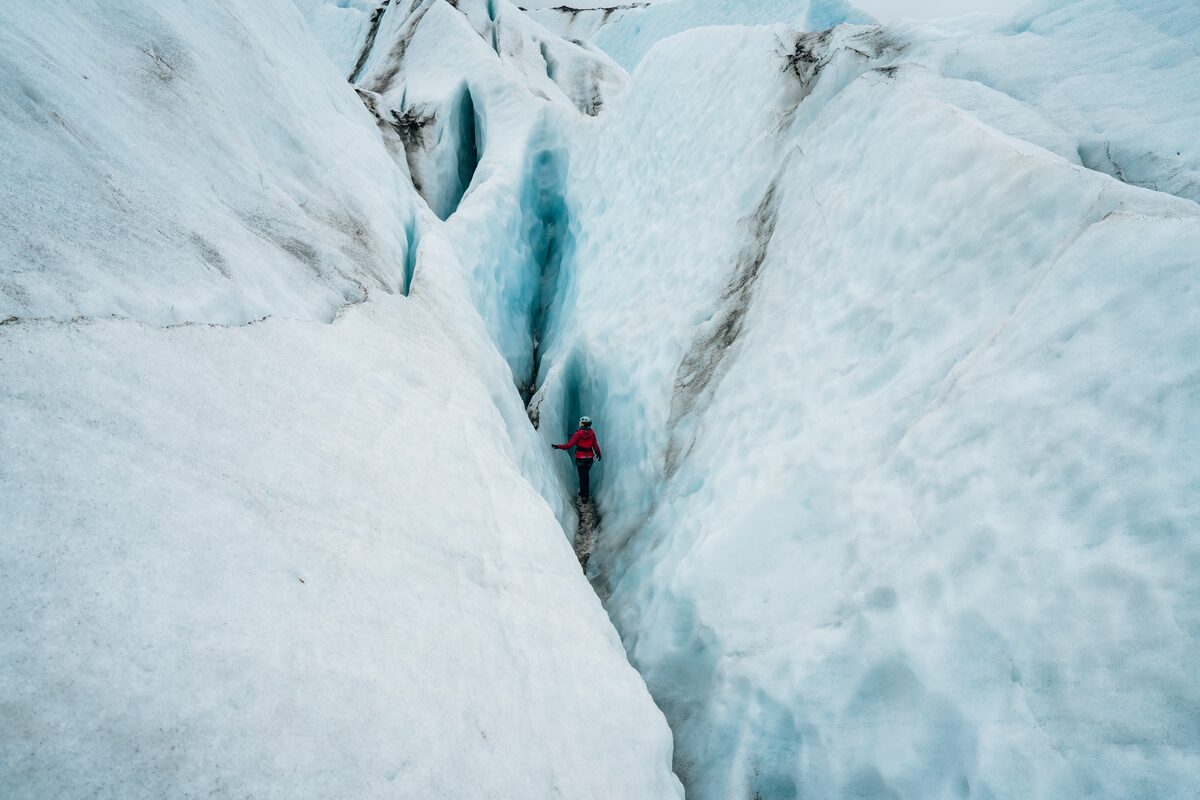 Crevasse Labyrinth: A Glacier Maze in Skaftafell