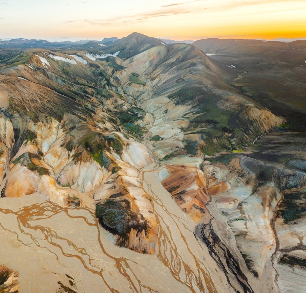 Family fun at Slakki Petting Zoo | Arctic Adventures