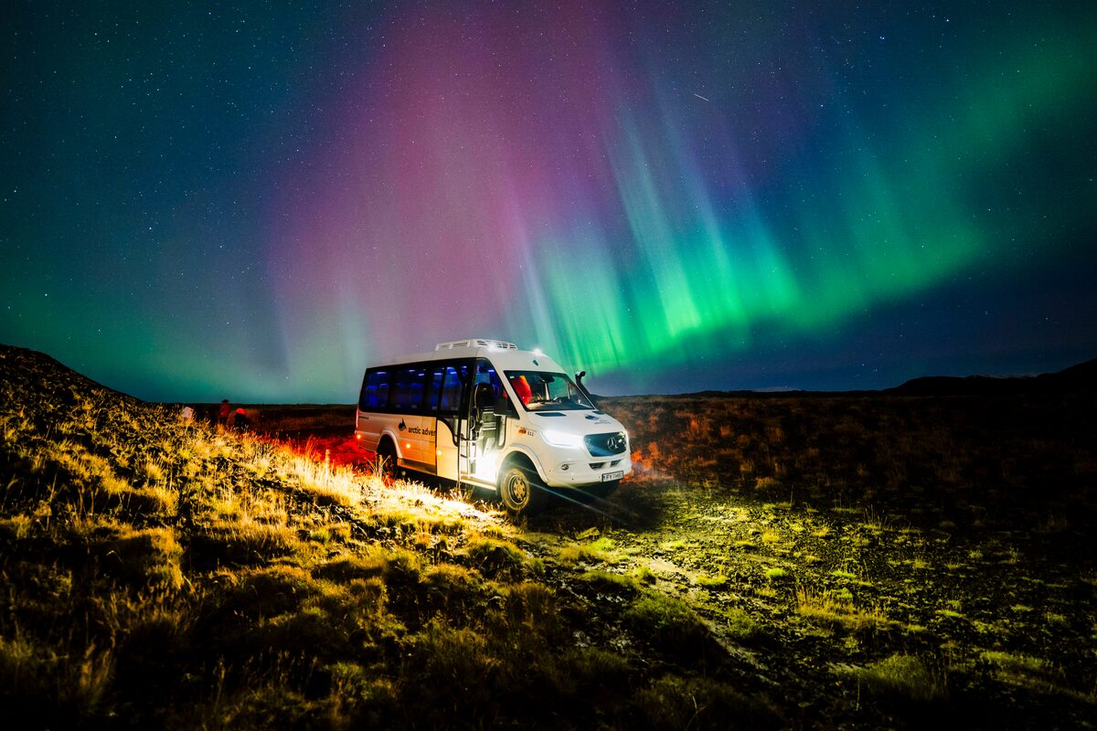 Northern Lights Tour in 4x4 Sprinter